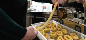 Cómo hacer pasta para vender | ¡Conquista el paladar de tus comensales!